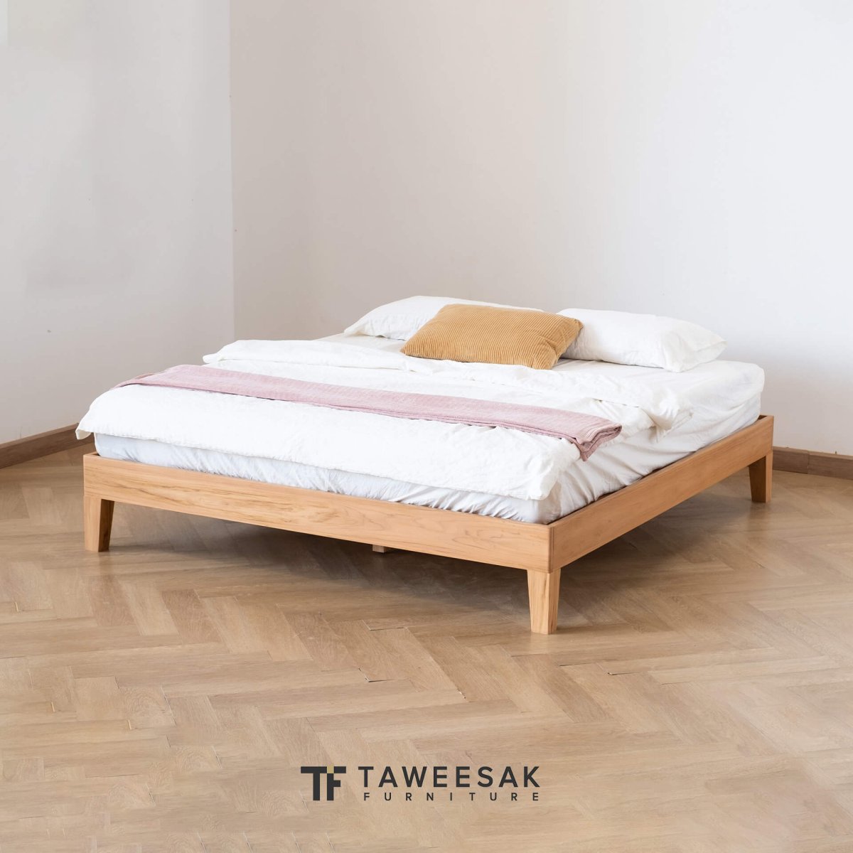 Mochi Bed เตียงไม้สักสไตล์ญี่ปุ่น BE107