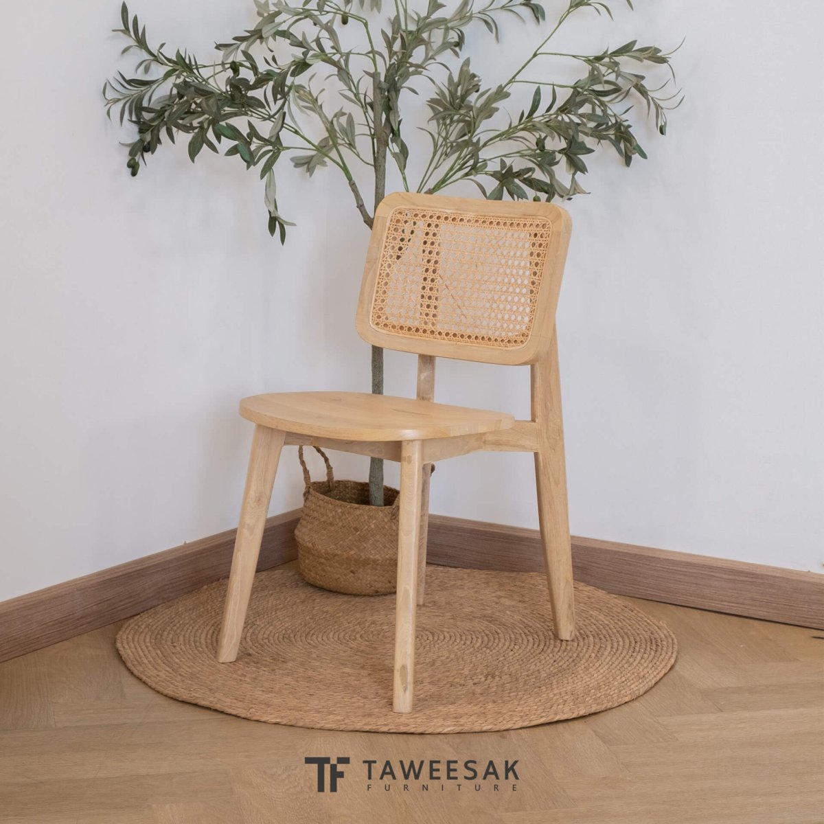 เก้าอี้ไม้สักบุหวาย CH195
