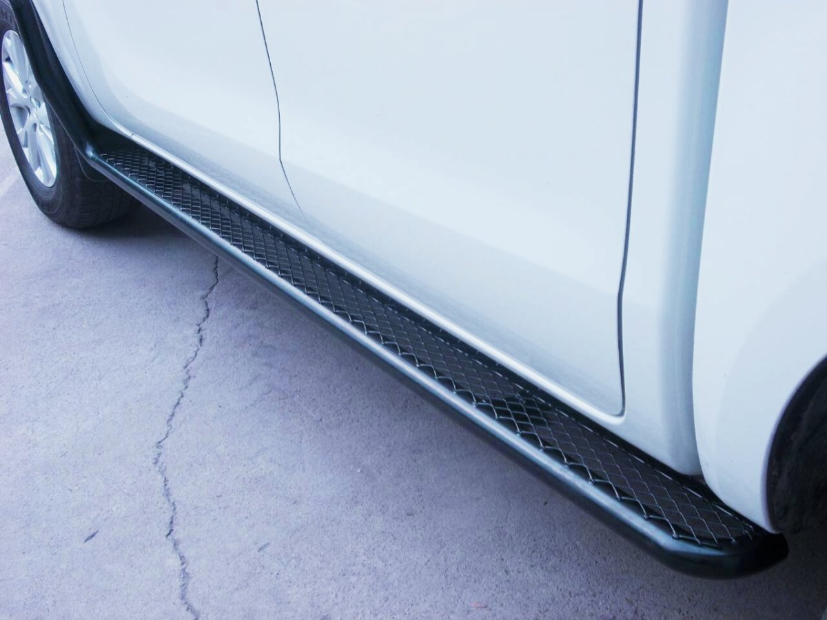 OFF ROAD side steps+rails Made from steel,power coat color - lwn4x4