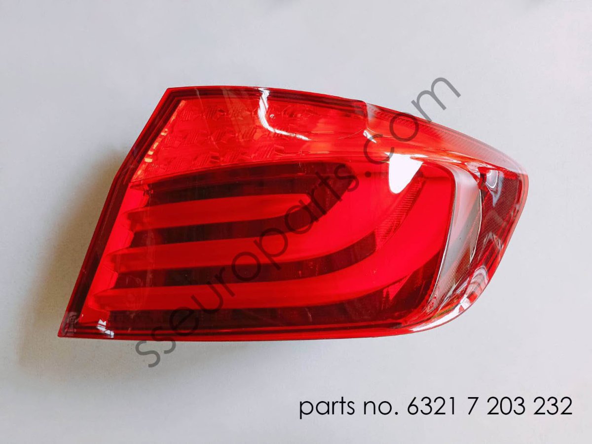 ไฟท้าย, แผงด้านข้าง, ด้านขวา ก่อน LCI หมายเลขชิ้นส่วน: 63217203232 ...