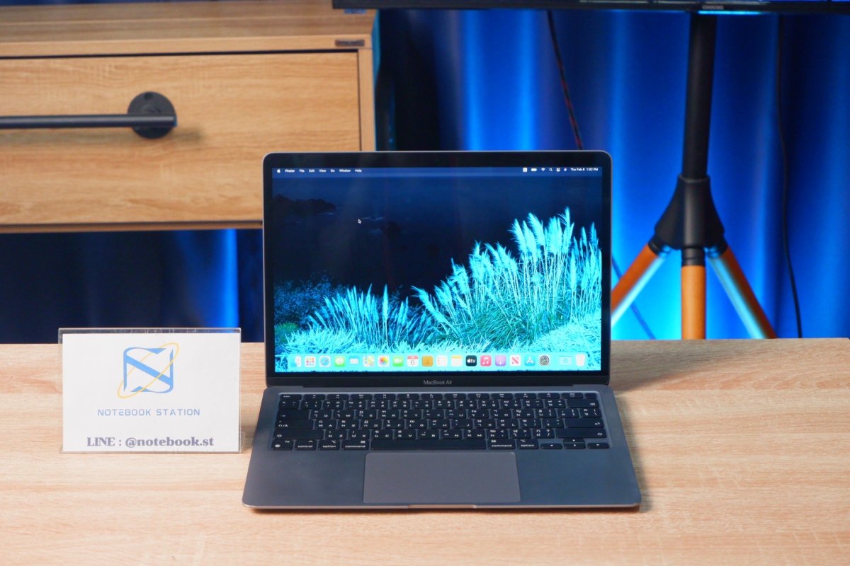APPLE Macbook Air 13 (2020) M1 Ram8 SSD256 จอ13.3 ความชัดระดับ2k เพียง ...