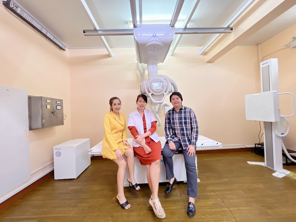 ส่งมอบเครื่องเอกซเรย์ทั่วไปแบบแขวนพดาน โรงพยาบาลบางเลน - qcgrowcompany