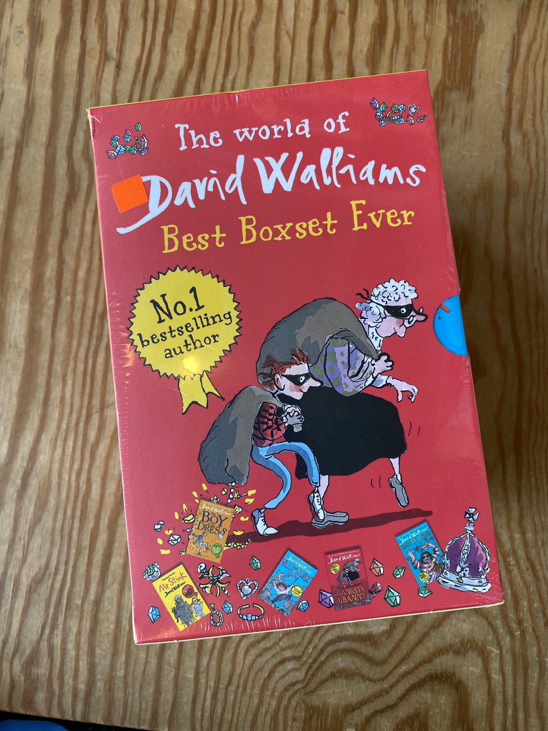 (Eng) (ใหม่มือ1 มีตำหนิเล็กน้อย) The World of David Walliams Best ...