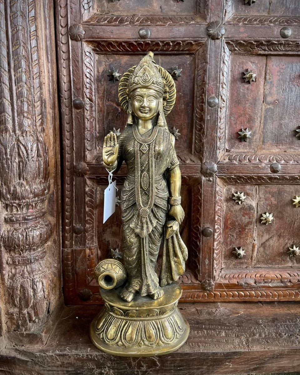 Devi Saraswati Brass Statue in Blessing Image