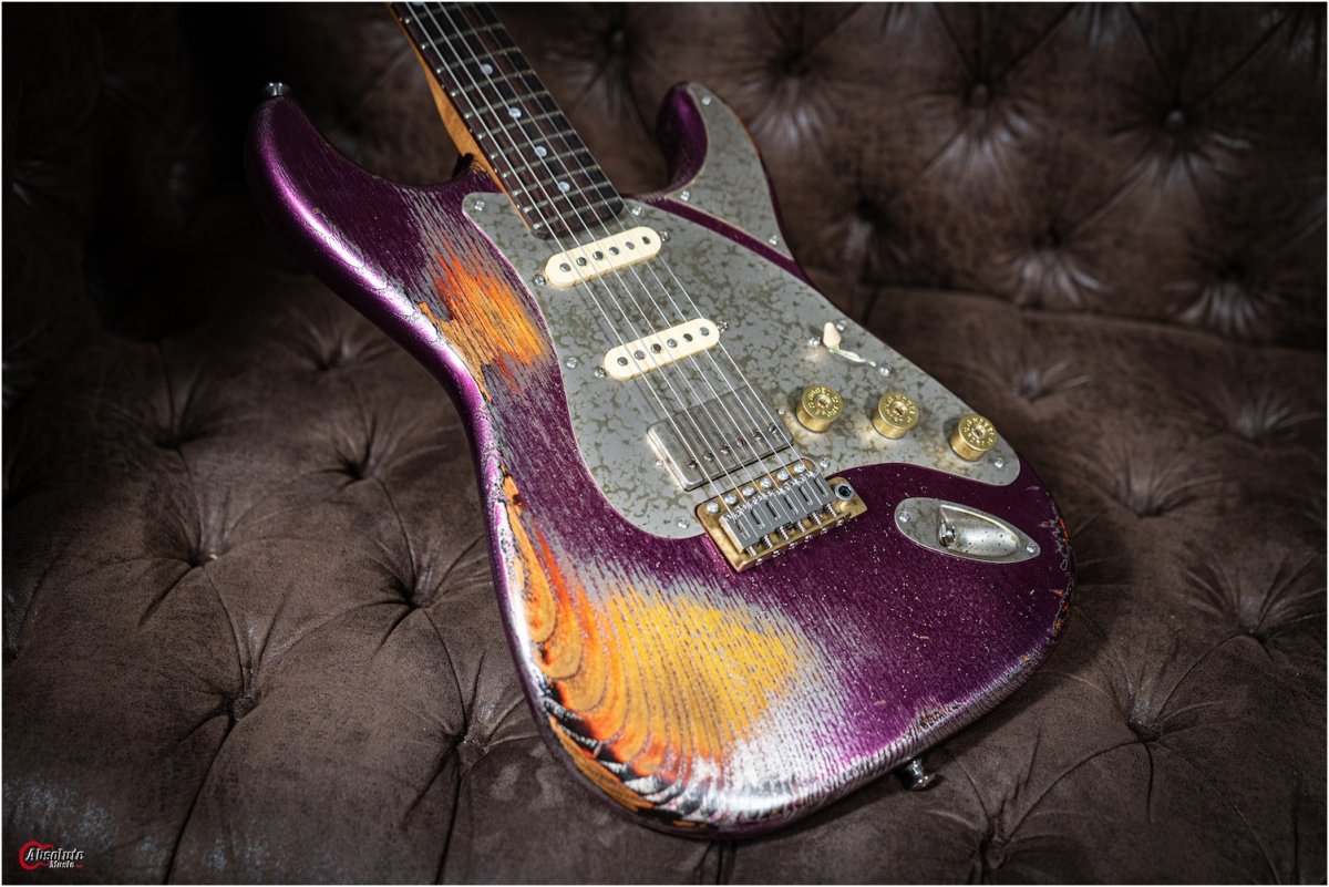 Paoletti Stratospheric Loft Series Firemist Violet