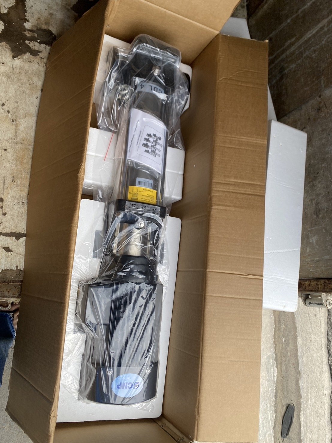 ปั๊ม Multistage แนวตั้ง CNP CDL 4-140 ไฟ 380V
