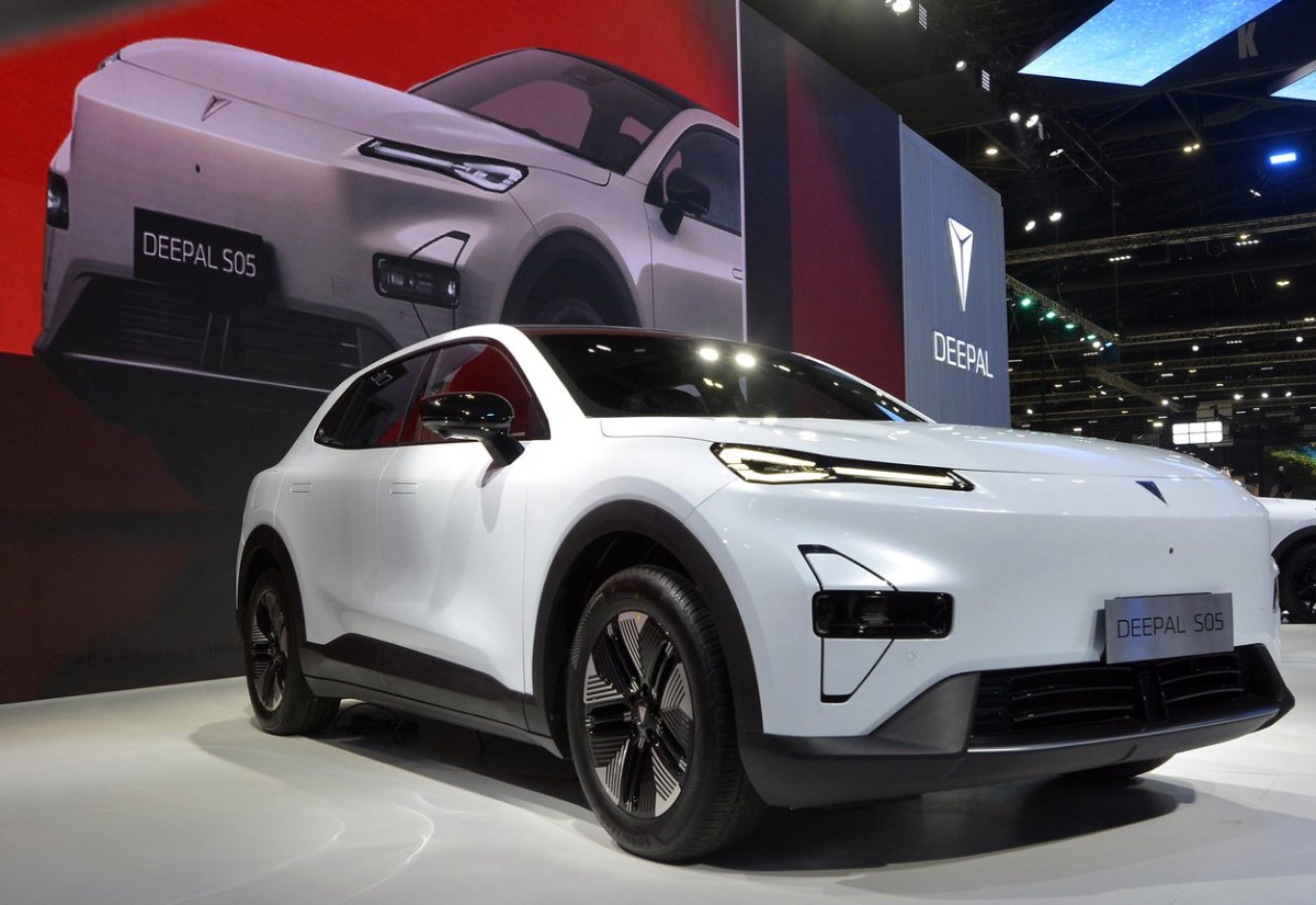 ส่องสเป็ค DEEPAL S05 มีให้เลือกทั้ง BEV และ REEV ราคา 799,000 - 999,000 บาท