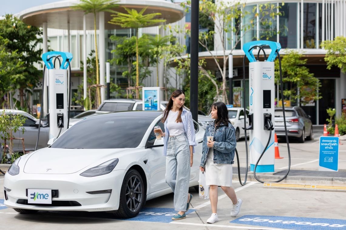 EV Station PluZ ขยายสถานีชาร์จทะลุ 555 สาขา ทั่วประเทศ ทั้งในปั๊ม ปตท.และ Commercial Area อื่นๆ ...