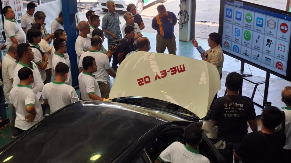 ประกันภัยไทยวิวัฒน์ ร่วมกับ มทร. ธัญบุรี อบรมยกระดับทักษะและความรู้รถ EV - ev-roads