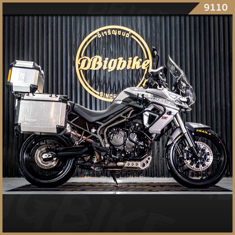 Triumph Tiger 800 XRT - dbigbike