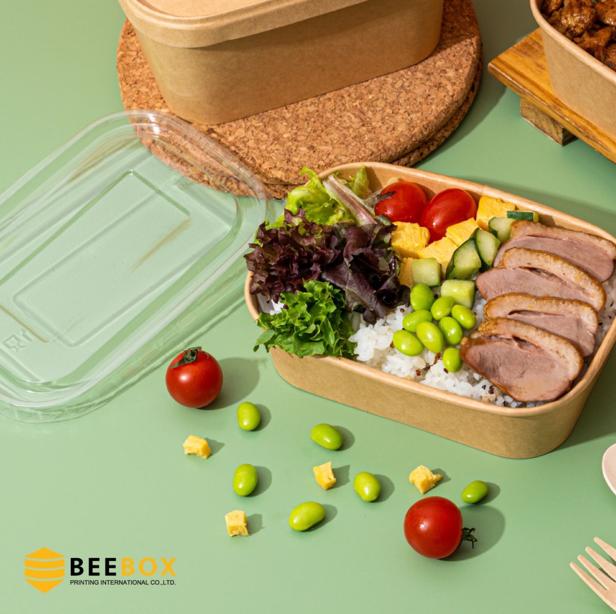 กล่องวงรี คราฟท์ 580ml. พร้อมฝาพลาสติก PET Foodgrade เคลือบกันมัน กันซึม - beeboxpp
