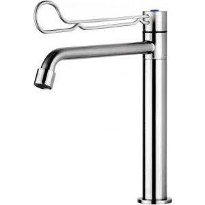 HFVSA-100002 ก๊อกเดี่ยวอ่างล้างจาน คอสวิง แบบตั้งพี้นรุ่น PROFESSIONAL