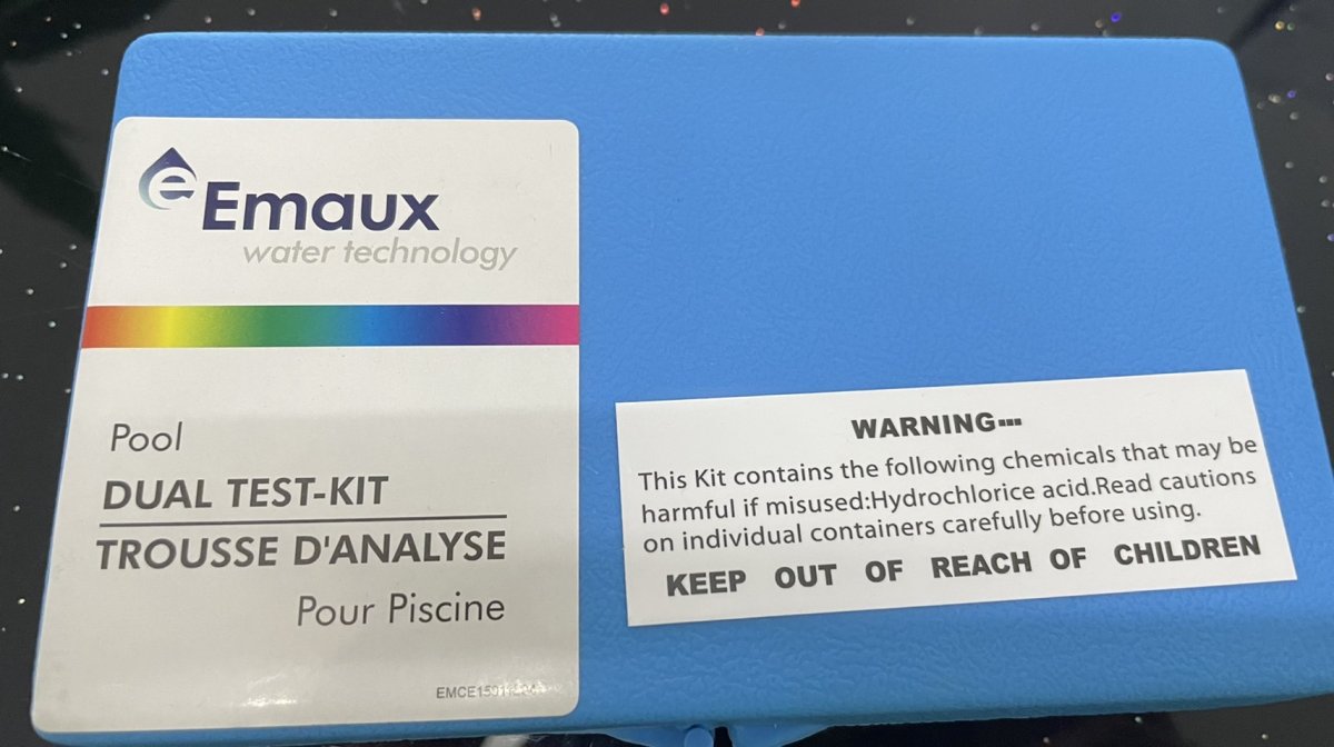 Emaux TK-1 Test kit for pH & Cl