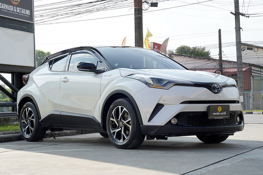 TOYOTA C-HR HYBRID-Hi 1.8AT 2019 | เอพลัส ออโต้ รถมือสองภูเก็ต