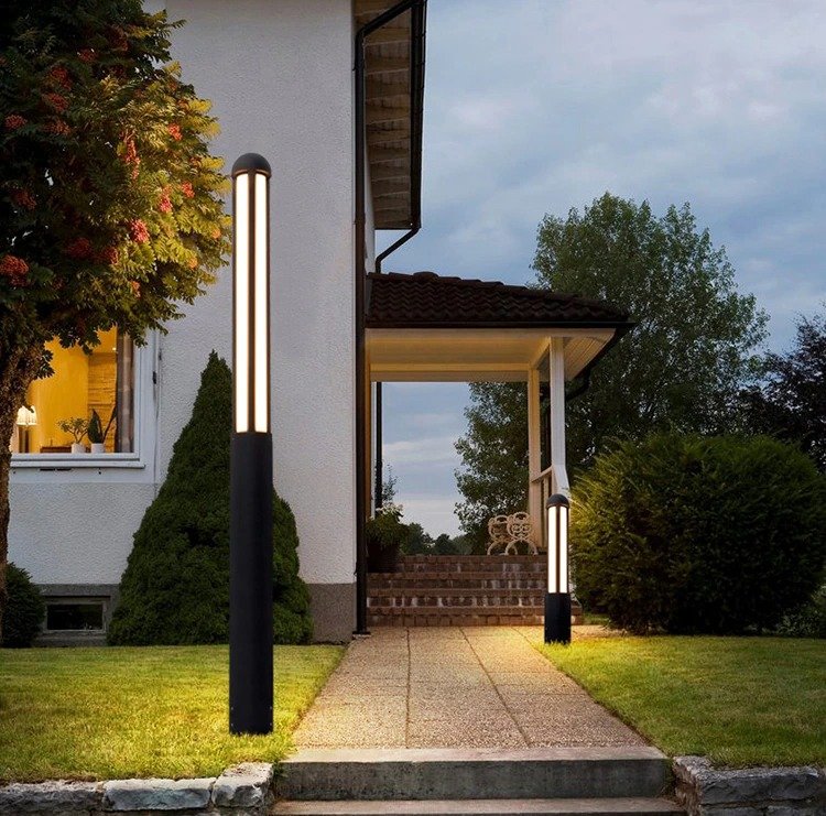 SHADOW LED POST TOP 18W 1.5M. / 24W 2M. IP65