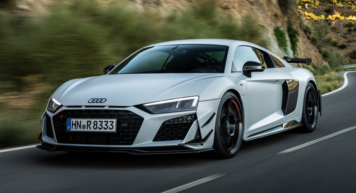 รุ่นส่งท้าย!! Audi R8 GT RWD ผลิต 333 คัน ลาก่อนเครื่องยนต์ V10 เพียวๆ