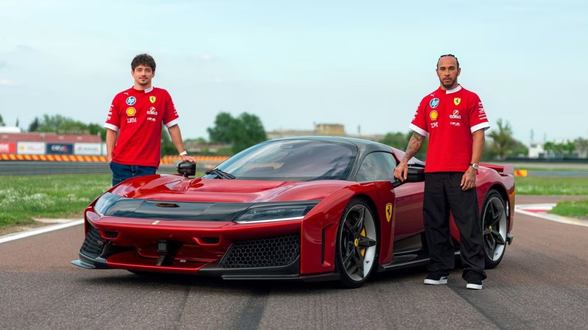 ชมคลิป!! Lewis Hamilton และ Charles Leclerc ทดสอบจัดเต็มไฮเปอร์คาร์ ...