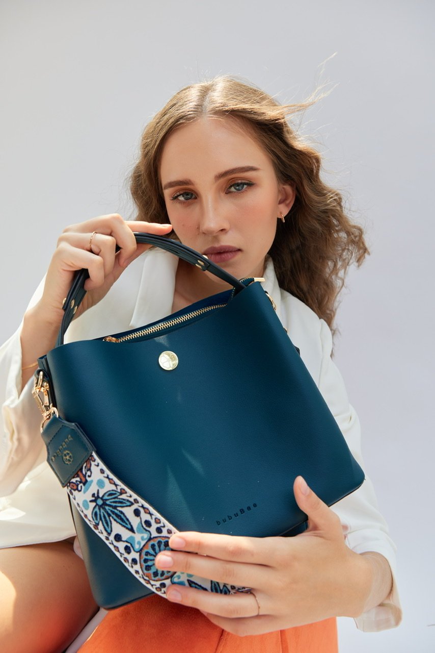 Classy structure bag-TEAL