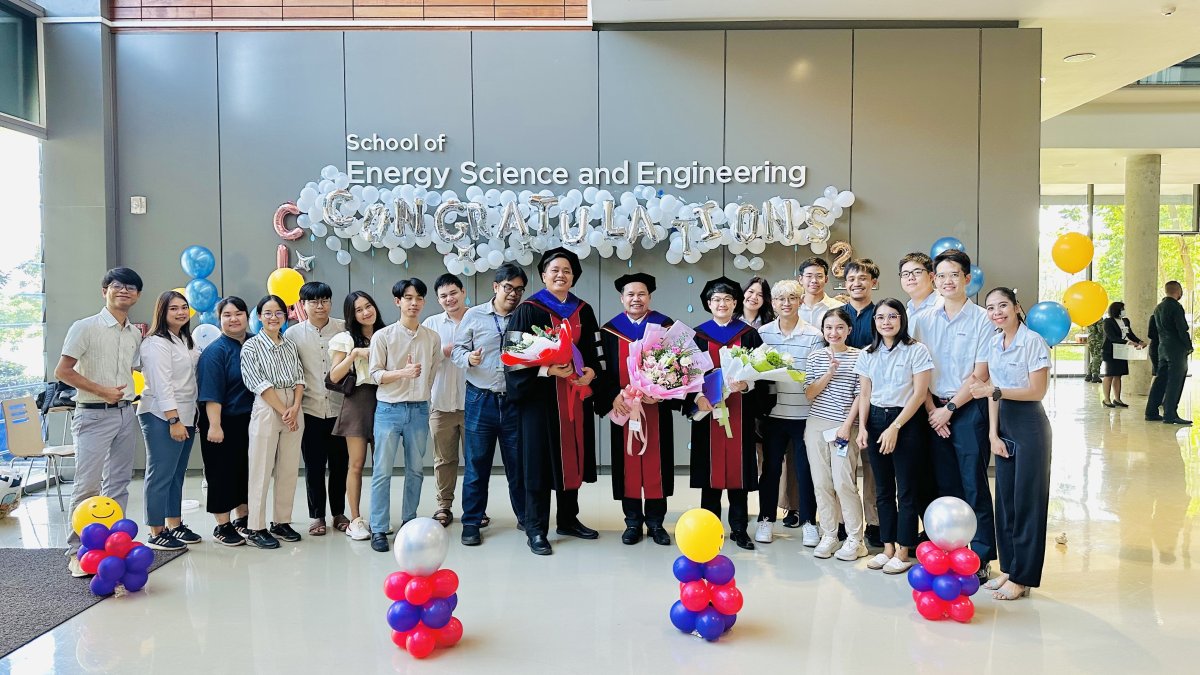 Congratulations to Dr. Phatsawit Wuamprakhon, Dr. Suchakree Tubtimkuna ...