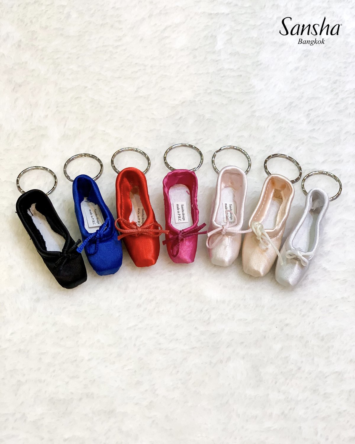 Mini Pointe Shoes Key Ring - bangkokballetshop
