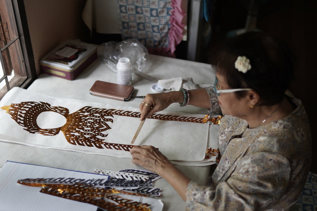 Paper-cutting in Nan Province.