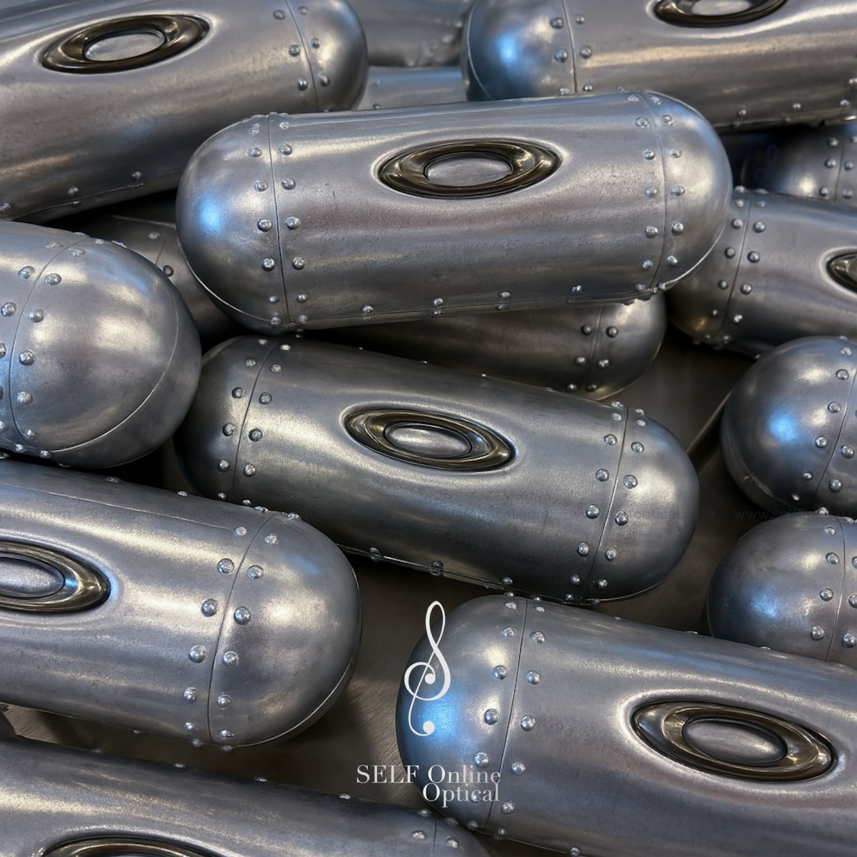 Oakley Large metal vault Case