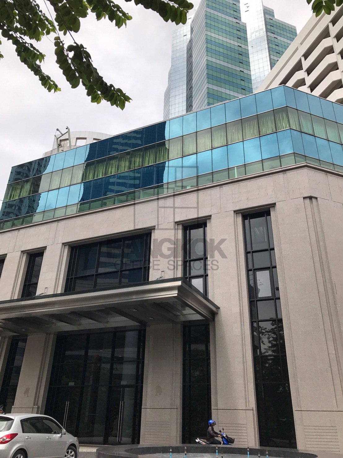 VANIT PLACE | อาคาร วานิช เพลซ