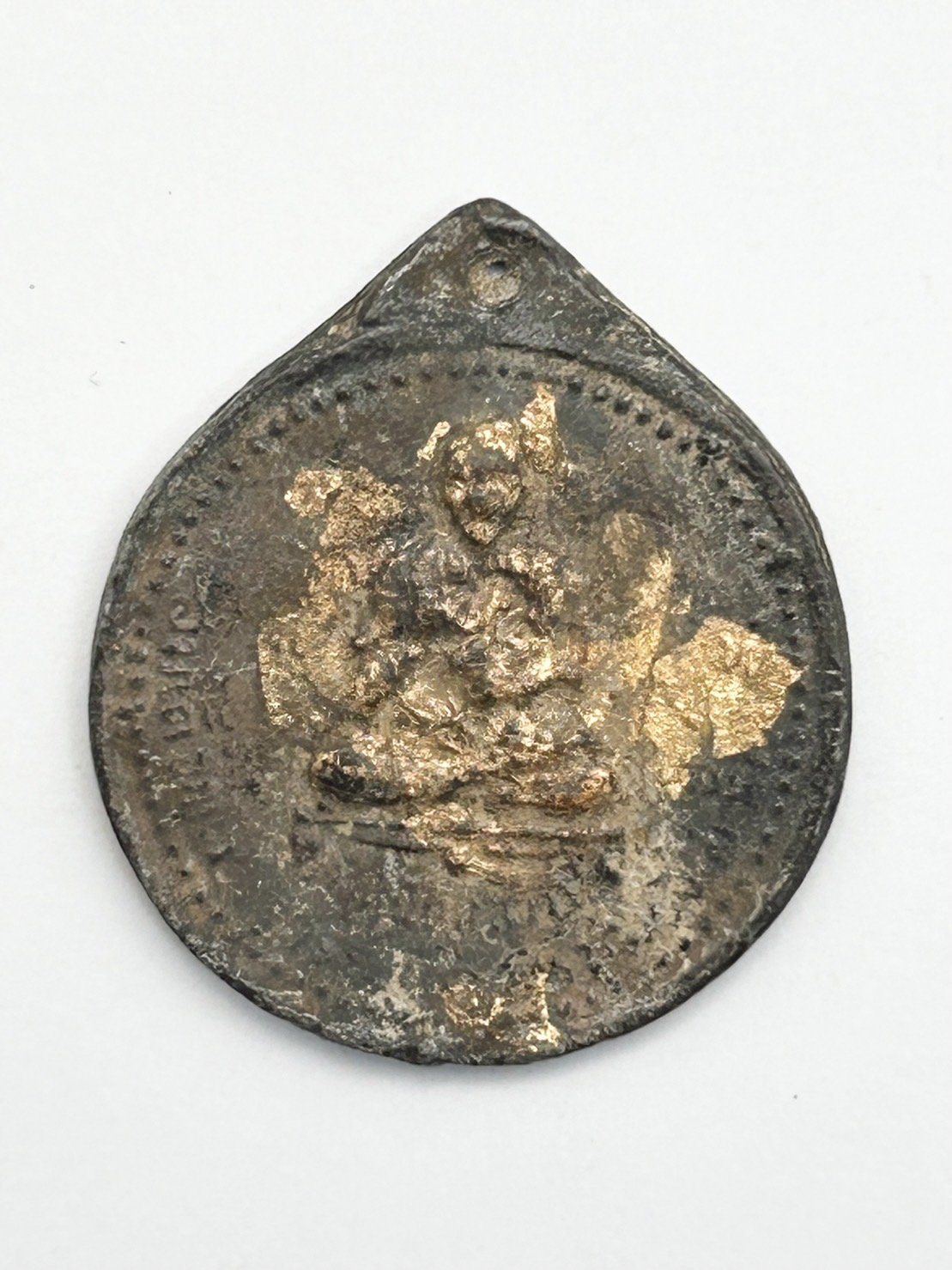 เหรียญสมเด็จโตฯ หลังพระนารายณ์ เนื้อตะกั่วถ้ำชา - sukjaiantique