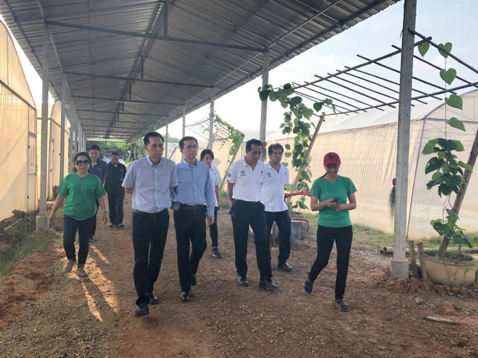 คณะกรรมการหอการค้าไทย ตรวจเยี่ยมโครงการหอการค้าฉช. - ccschamber