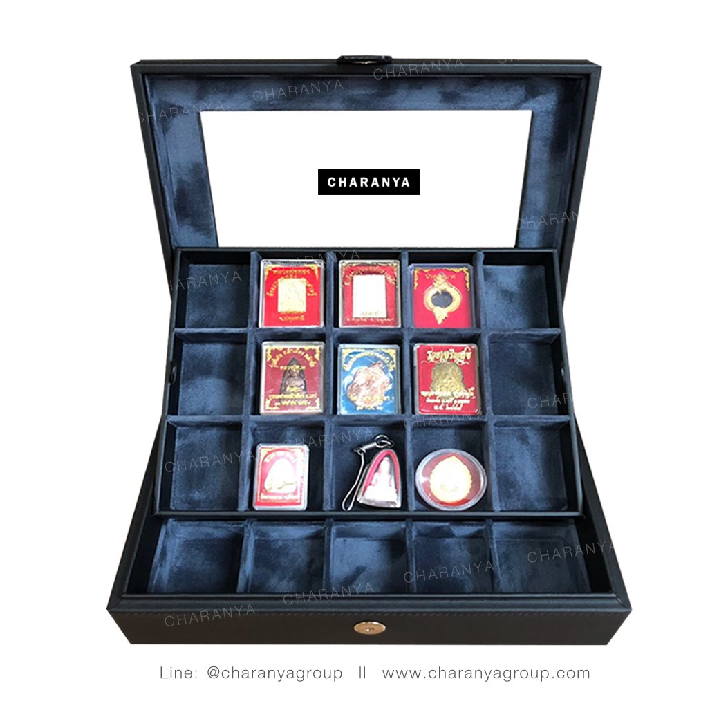 Amulet Storage Box กล่องพระเครื่อง 30 ช่อง