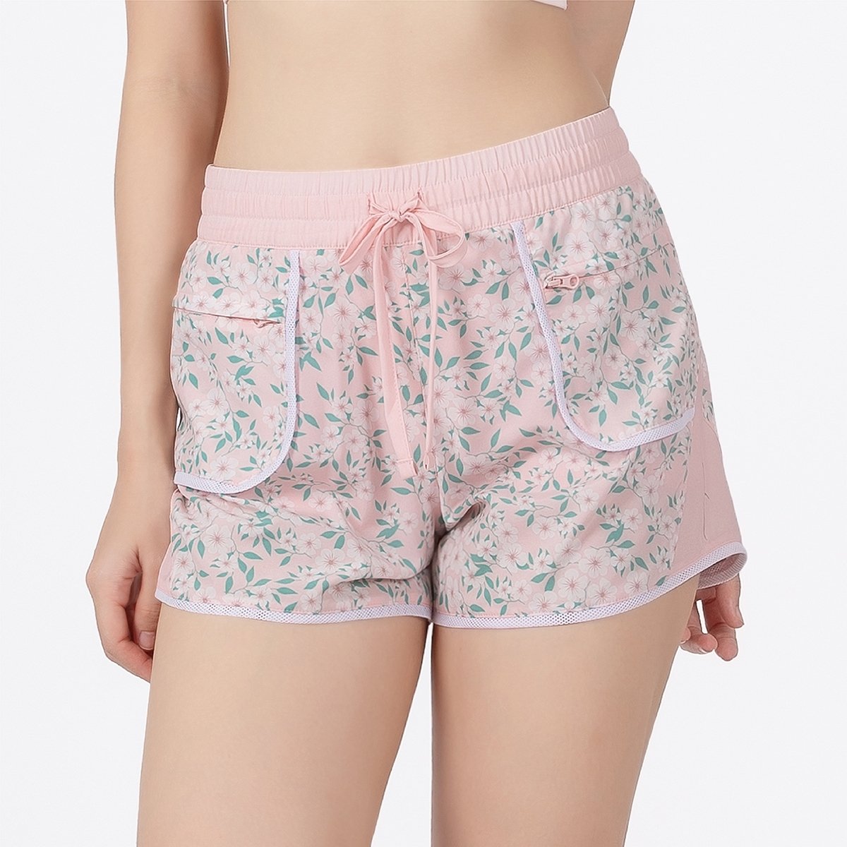 Cherilon Active กางเกงขาสั้น ออกกำลังกาย สีครีม