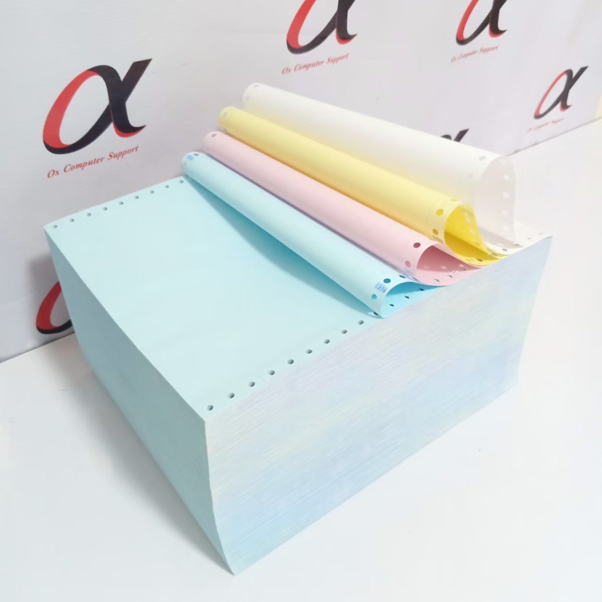 กระดาษต่อเนื่องเคมี 9x11" 2 ชั้น 4 สี 500 ชุด