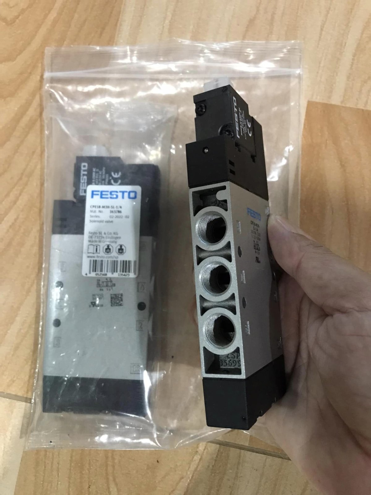 โซลินอยด์วาล์ว Festo จำหน่ายโซลินอยด์วาล์ว Festo ของแท้