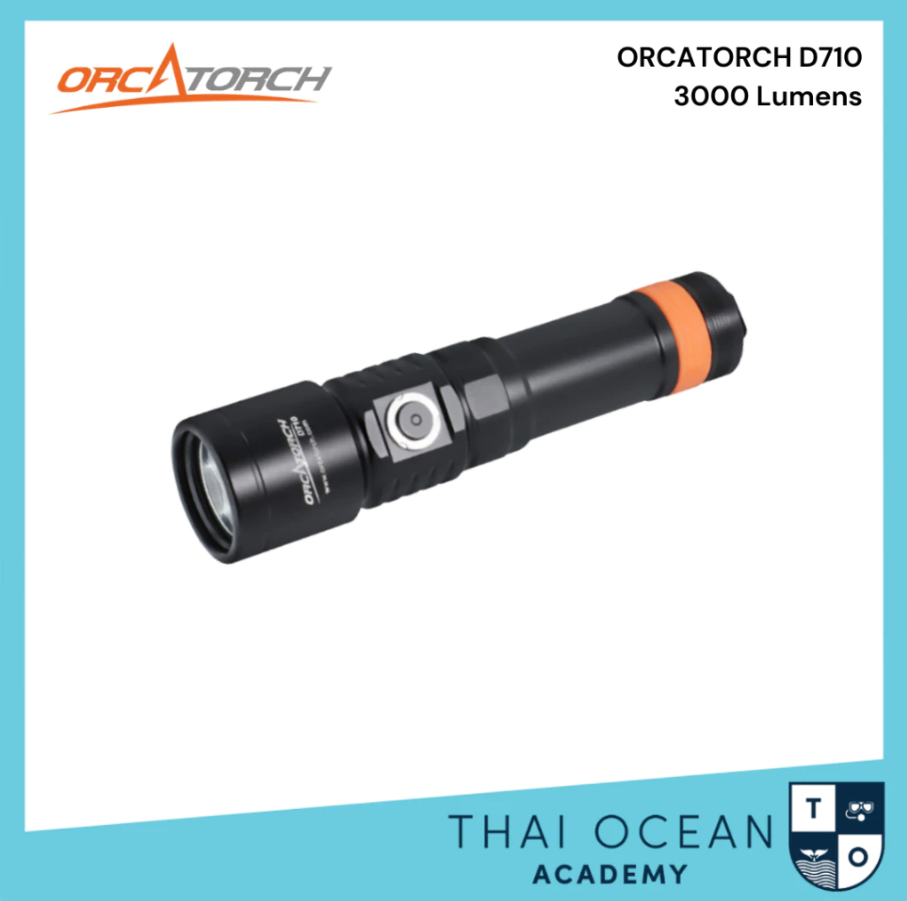 OrcaTorch D710 Scuba Diving Torch 3000 lumen.