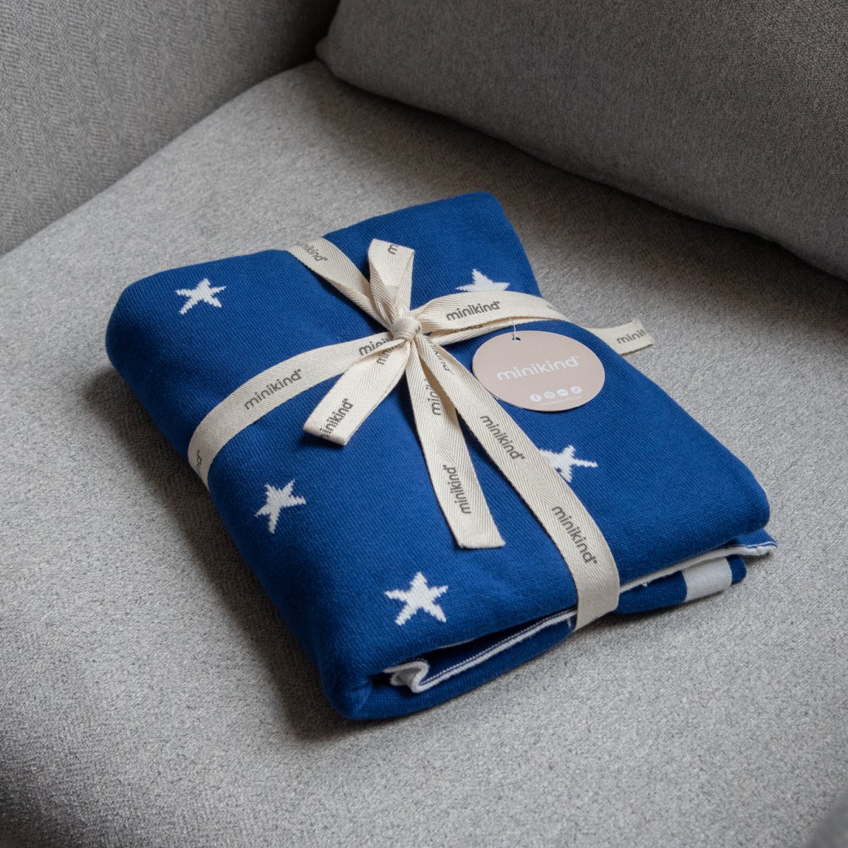 ผ้าห่ม Navy Star - Knitted Baby Blanket แบรนด์ Minikind - mommories-store