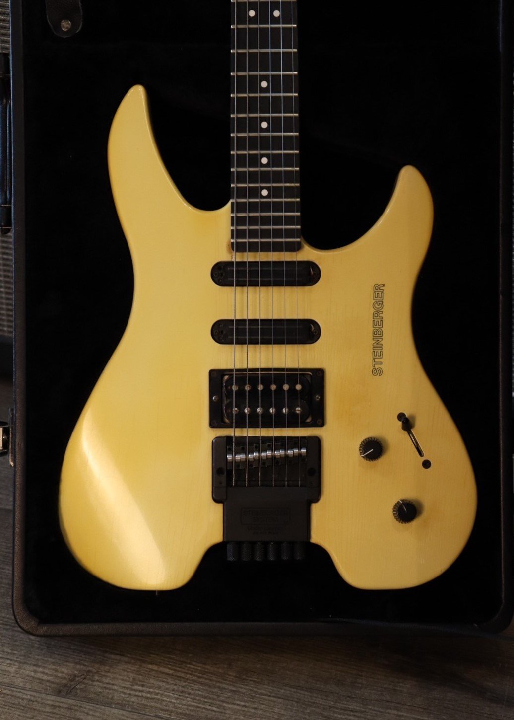 Steinberger G4R Vintage White Usa 1999 (3.5kg)