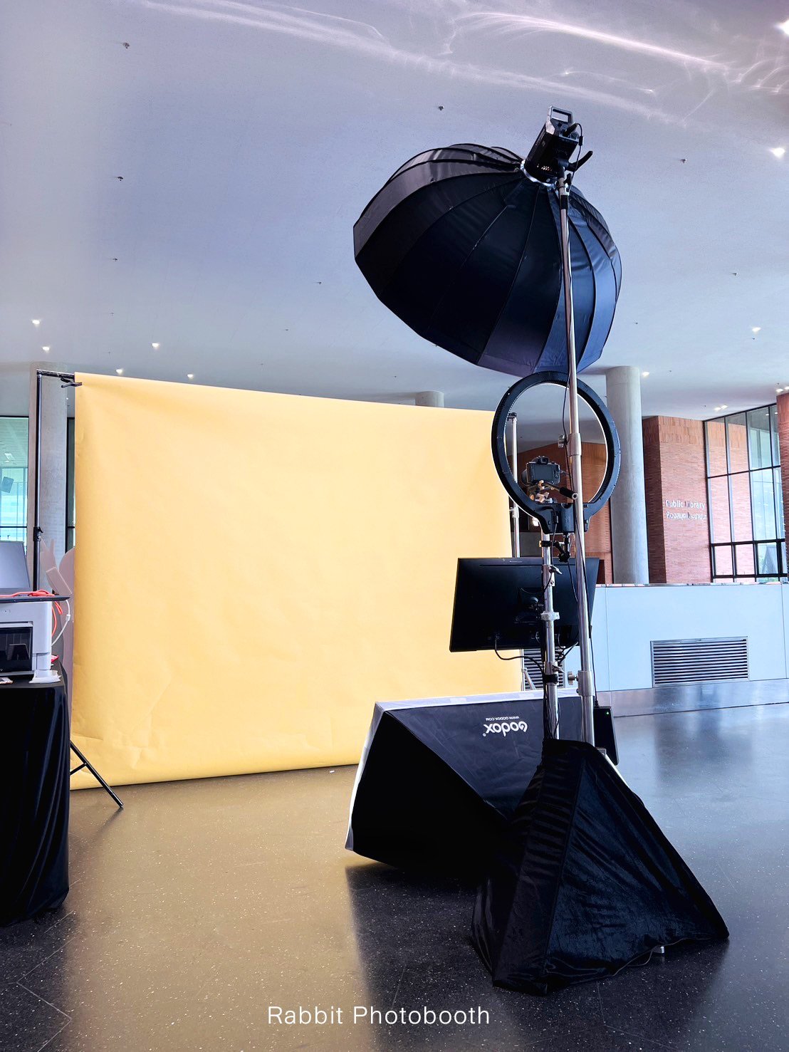 Photobooth | 360VDO | ถ่ายปริ้นท์ไม่อั้น เริ่มเพียง 7,900