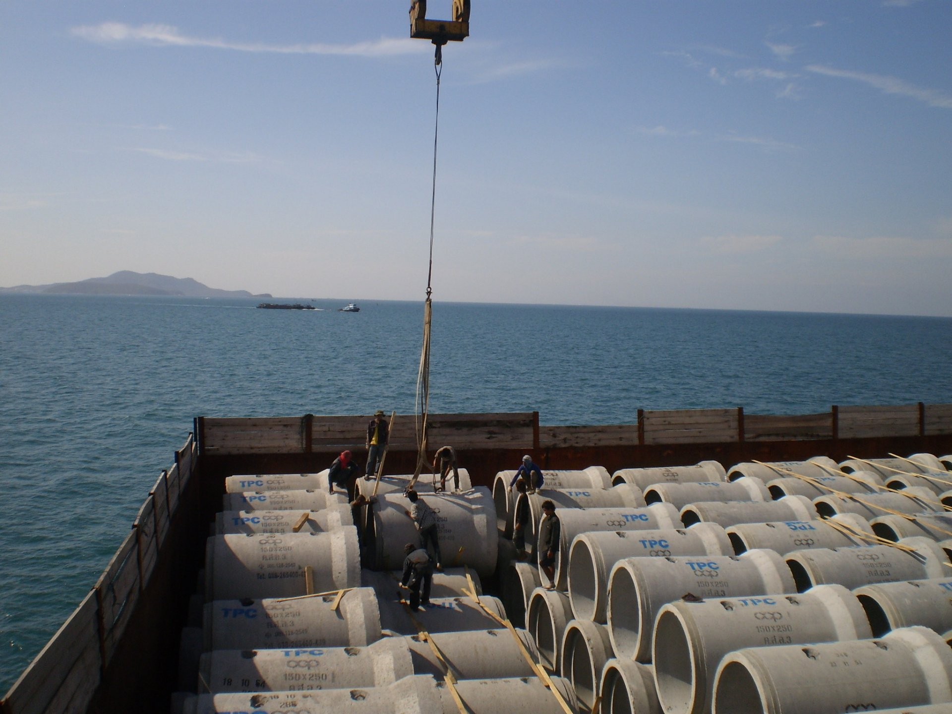 CCP ผู้นำด้าน Precast for Infrastructures ขอเสนอ ผลงาน ท่อระบายน้ำชนิด ...