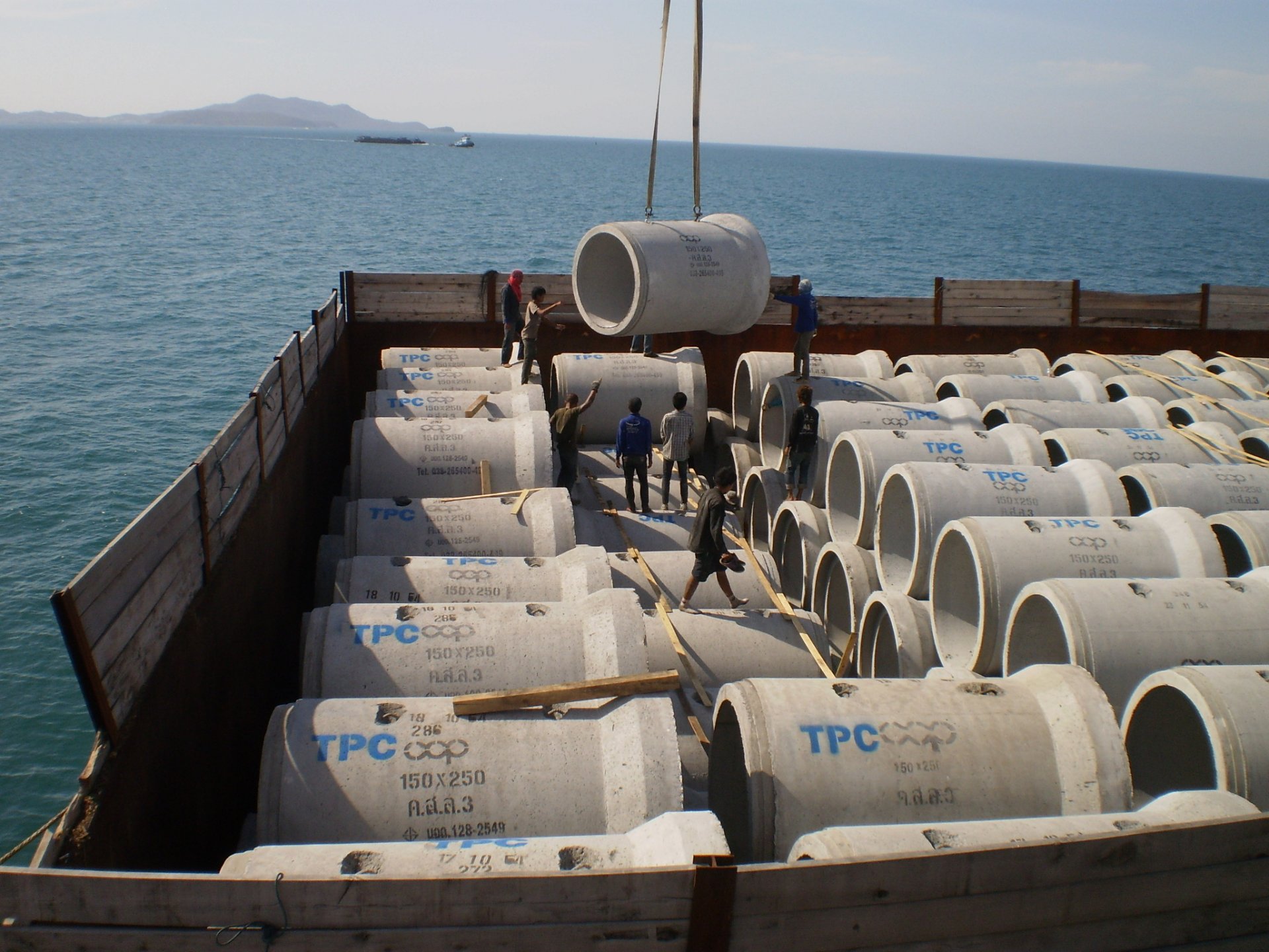 CCP ผู้นำด้าน Precast for Infrastructures ขอเสนอ ผลงาน ท่อระบายน้ำชนิด ...