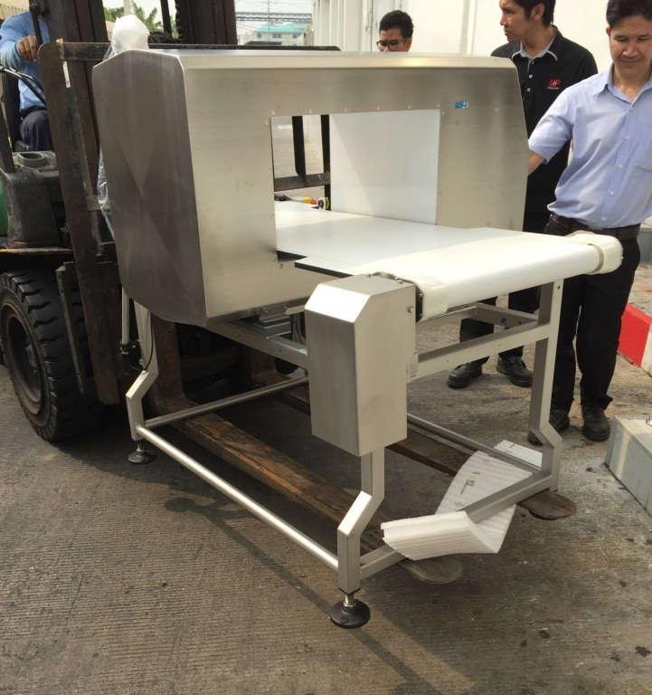 Metal detector for frozen chicken in pack (THS/MS21) @ Samutprakarn ...
