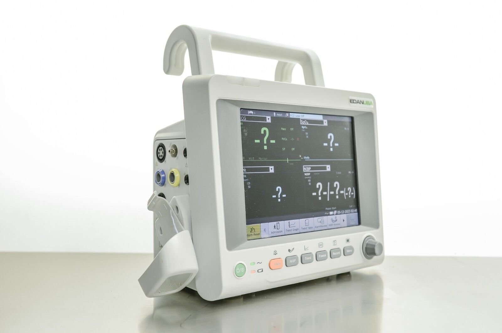 เครื่องติดตามสัญญาณชีพ patient monitor EDAN รุ่น iM50 - pongpitmedical