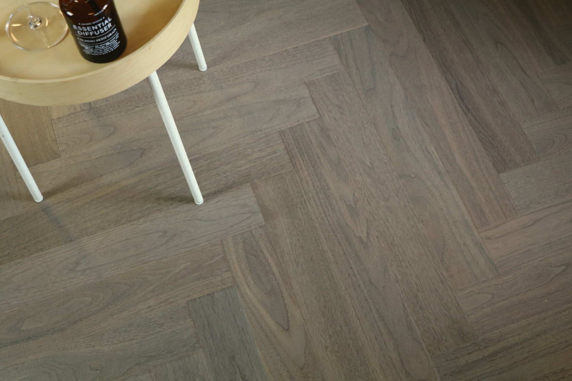 Engineered Floor Nora Walnut