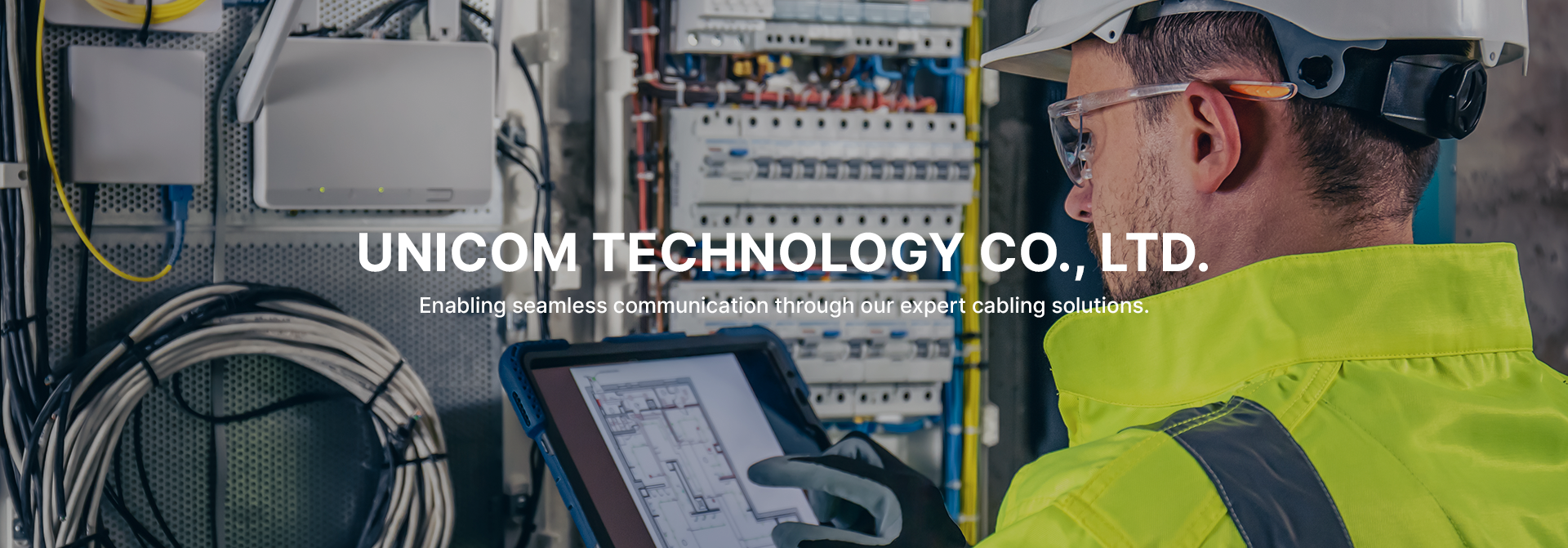 UNICOM TECHNOLOGY ออกแบบและติดตั้งระบบคอมพิวเตอร์