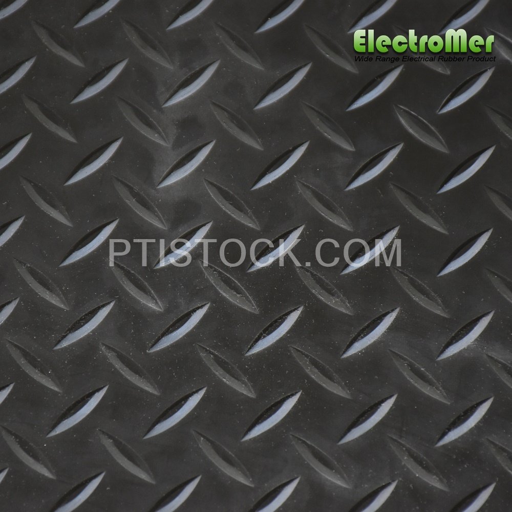 Diamond Patterned Electrical Insulating Mat