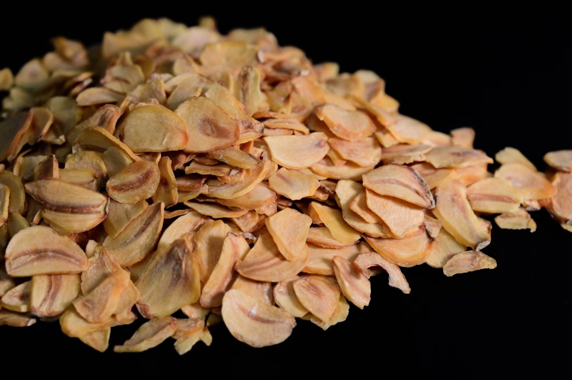 Dried Sliced Garlic - sjproducts