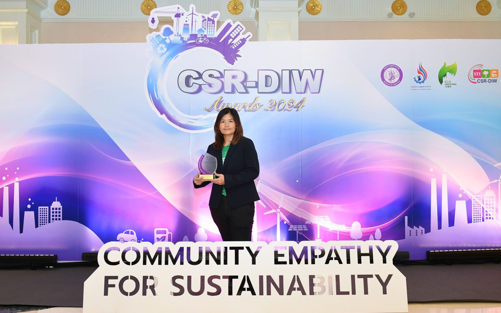 NER รับรางวัล CSR-DIW Award 2024 ต่อเนื่องเป็นปีที่ 3 - take-a-rich