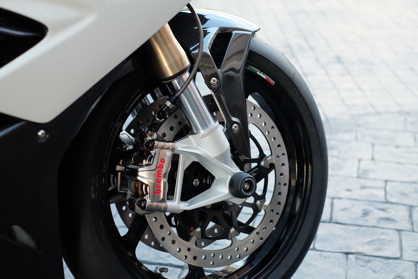 พร้อมส่ง ของแท้! Brembo T-Drive Brake Discs for BMW S1000RR 2019-2023