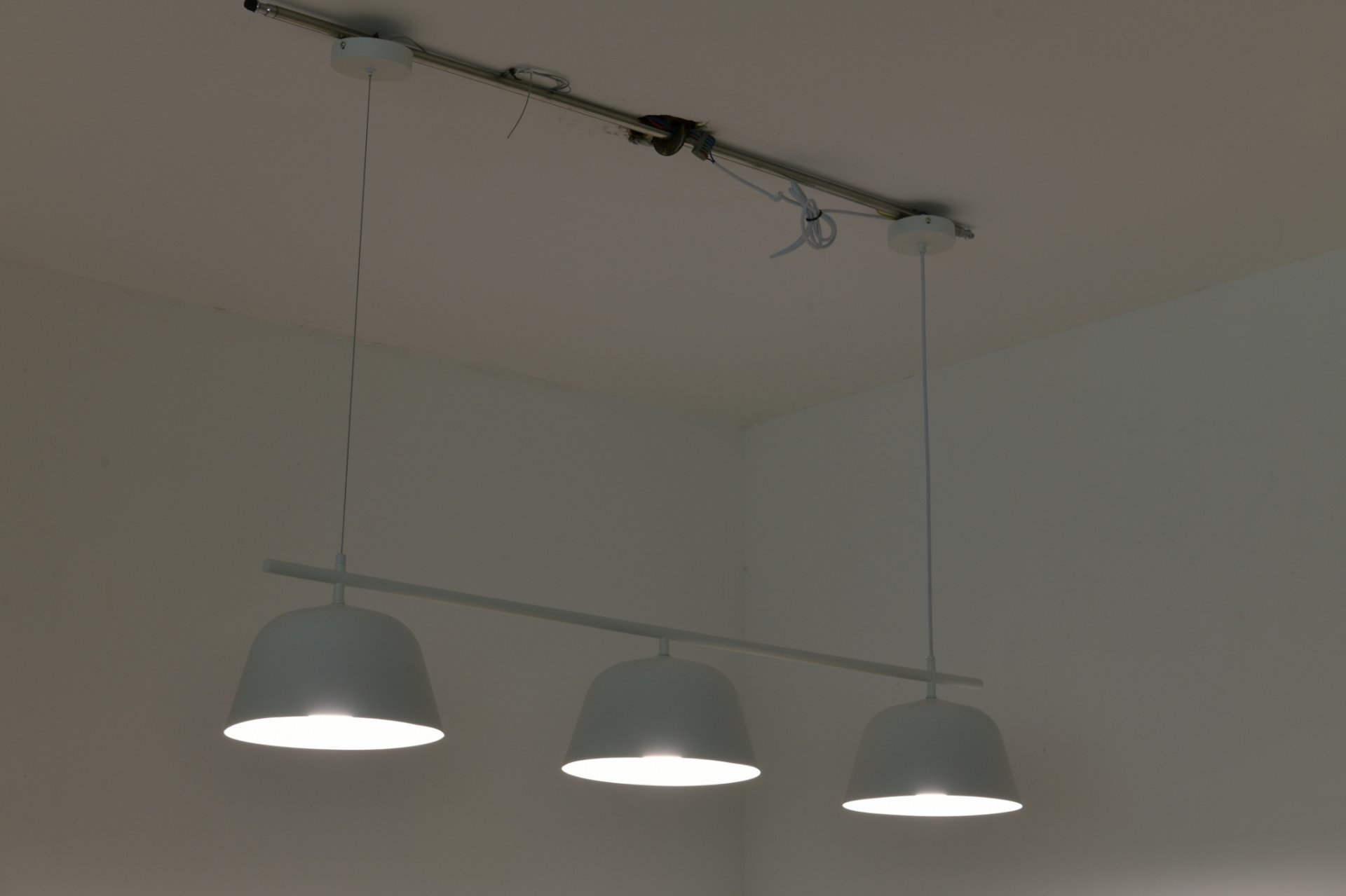 โคมไฟห้อยทรงยาว 3 หัว รุ่น GD 2415-3