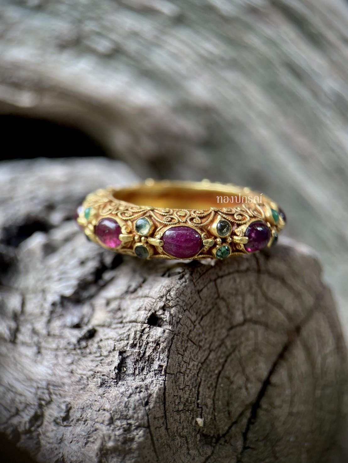 Phirorad Navaratna Ring with Ruby Spacers